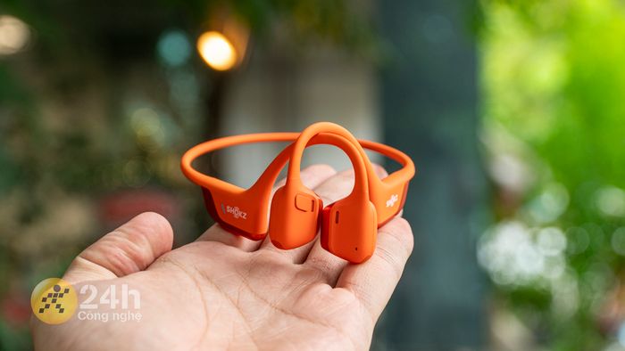Trải nghiệm Shokz OpenRun Pro 2 Mini: Thiết kế sang trọng, đeo nhẹ nhàng