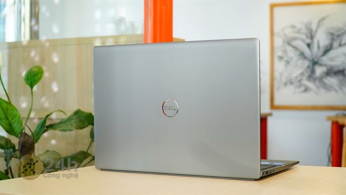 Đánh giá Dell Vostro 5630: Thiết kế đẹp mắt, sức mạnh đỉnh cao với Intel Core i5 thế hệ 13