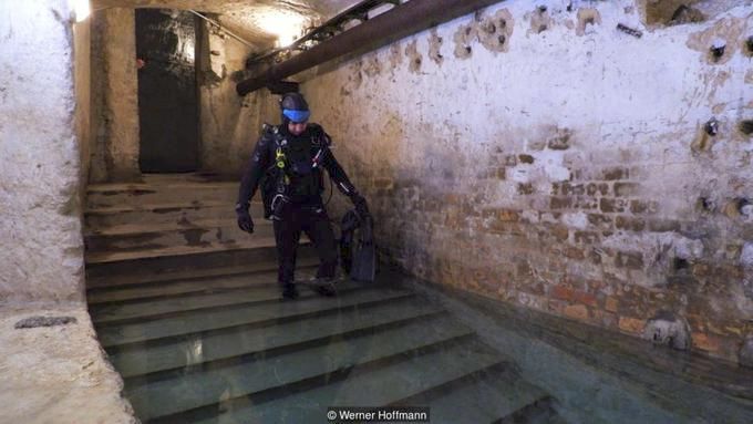 Khám phá bí ẩn dưới lòng đất Budapest - Mytour.com