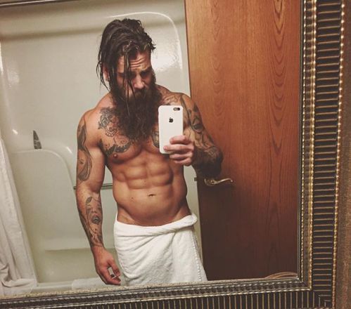 Derek Weida – Từ chiến binh tàn phế đến biểu tượng động lực tập gym ...