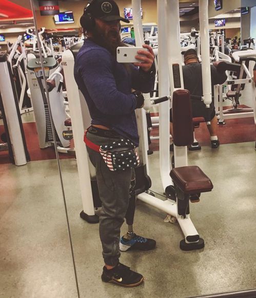 Derek Weida – Từ chiến binh tàn phế đến biểu tượng động lực tập gym ...