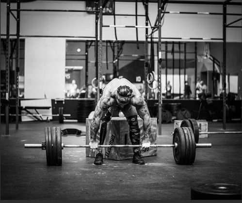 Derek Weida – Từ chiến binh tàn phế đến biểu tượng động lực tập gym ...