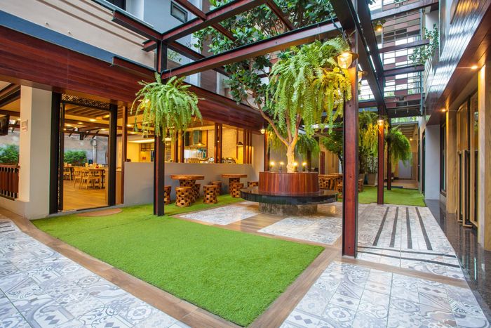 Trải nghiệm vẻ đẹp cổ điển tại New Siam Palace Ville Bangkok - Mytour.com