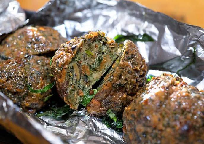 Hướng Dẫn Làm Chả Ốc Ngon Tuyệt từ Đầu Bếp Ngoại Ô