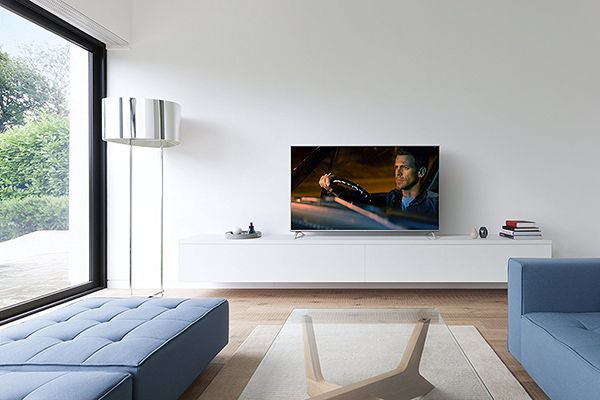 Cuộc đua sôi động của Tivi màn hình lớn trong năm 2018