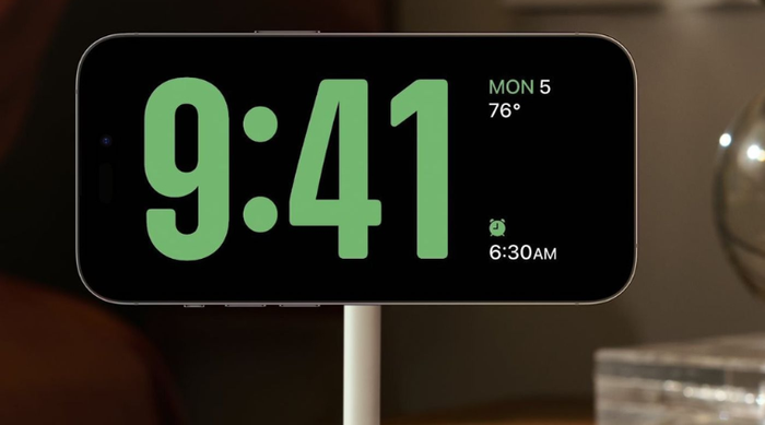 Activate StandBy feature on iOS 17 and turn your iPhone into a stylish ...