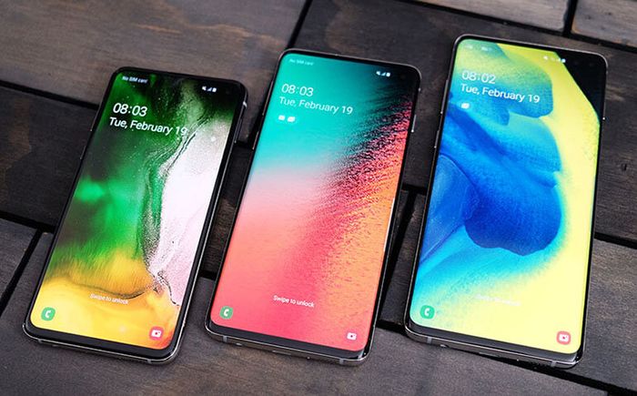 Tận hưởng trải nghiệm cùng Samsung Galaxy S10e: Xem ngay những lý do khiến bạn không thể bỏ qua!