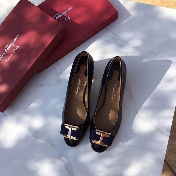 Top 4 thương hiệu giày cao gót đình đám trên thế giới | Mytour.vn