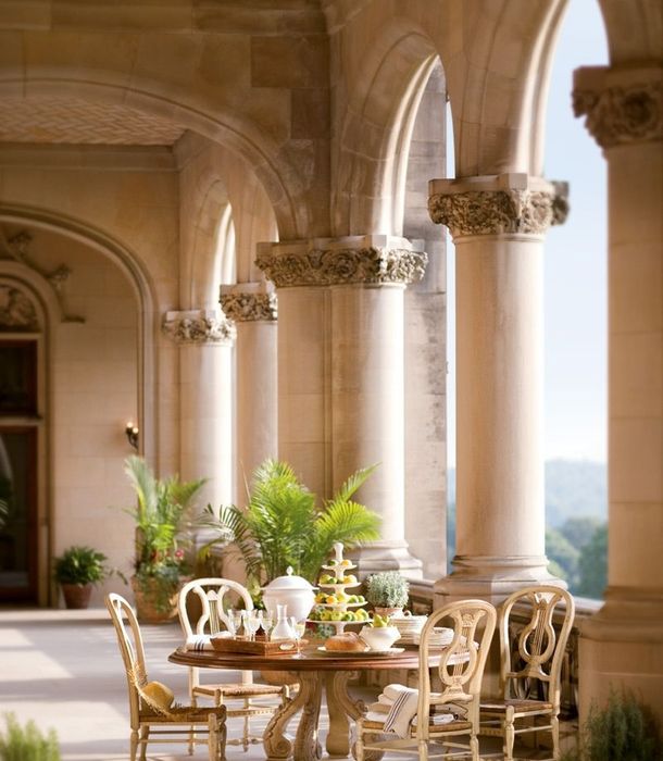 The Most Stunning House Pillars