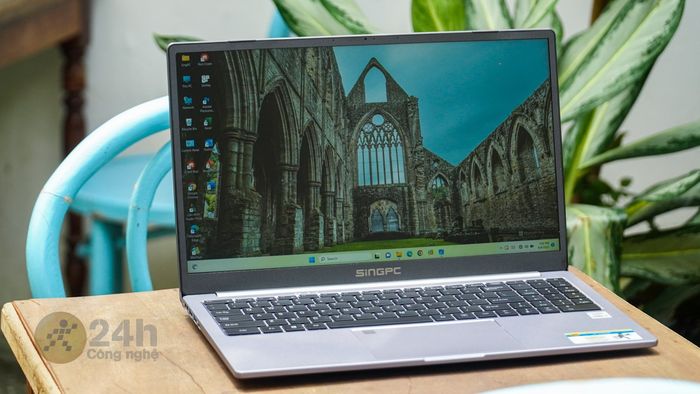 SingPC M16 - An unbelievably cheap laptop with an unexpectedly powerful ...
