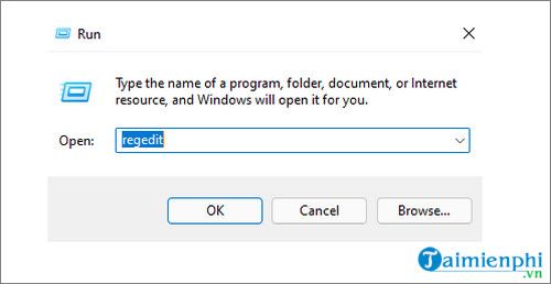 How to Resize Taskbar Icons on Windows 11