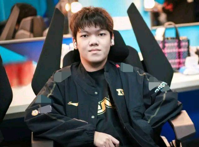 Angel reveals SofM once grappled with an uncertain future, considering ...