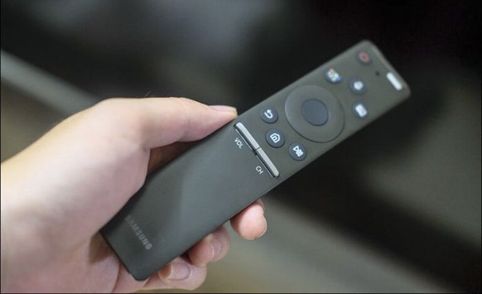 What is Smart Remote Control? What are its pros and cons? Should you ...