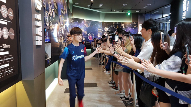 Doinb Reveals Intense Schedule for LPL Summer 2022: 4 BO3 Matches Every ...