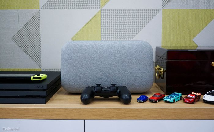 Google dừng sản xuất loa thông minh Google Home Max