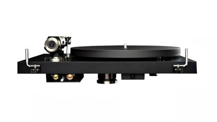 Pro-Ject ra mắt đĩa than Debut Pro dành mừng 30 năm thành lập