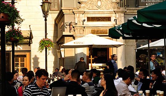 Top 5 Must-Visit Places in Shanghai