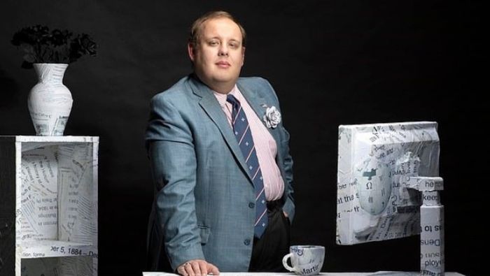 Người này đã tạo ra hơn 35,000 bài viết và chỉnh sửa gần 3 triệu lần ...