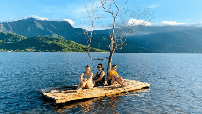 Uncover 10+ Must-Visit Tourist Spots in Hue for Your Perfect Instagram ...