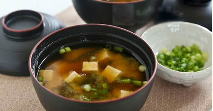 Master the Art of Cooking Authentic Japanese Miso Soup in Just 10 ...