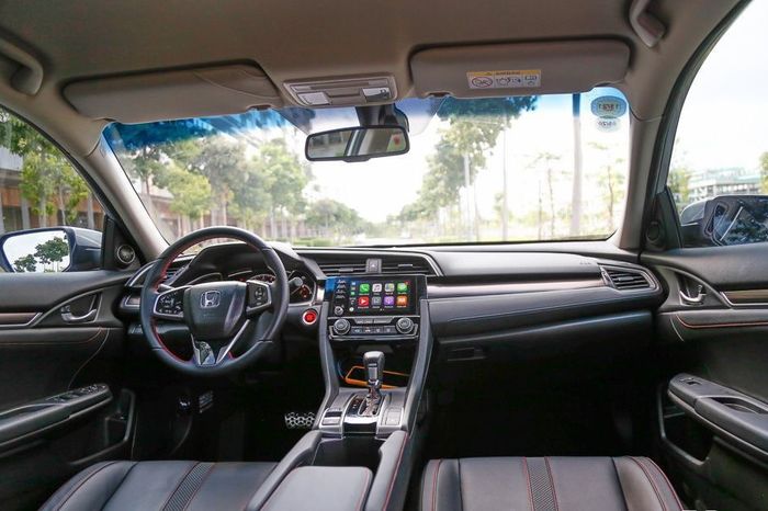 Đọ sức Honda Civic 2021 và Mazda3 2021: Xe nào hấp dẫn hơn? | Mytour.com.vn