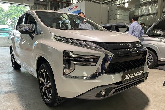 Mitsubishi Xpander 2022 ra mắt với diện mạo mới tại đại lý: Sự thay đổi ...