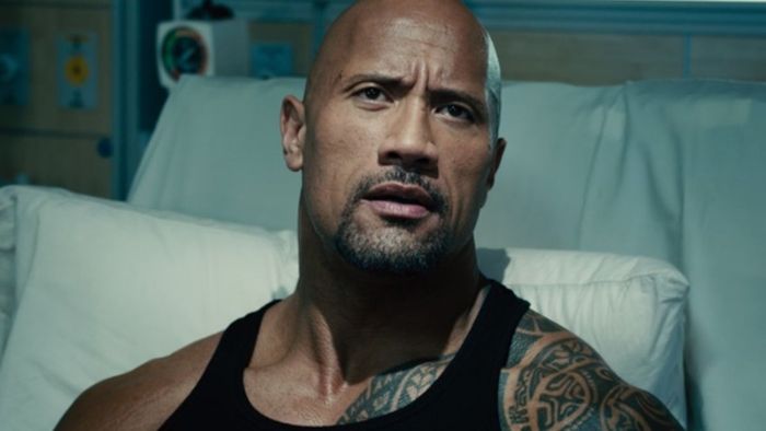 Dwayne Johnson không hoàn toàn từ bỏ phim bom tấn, nhưng giờ đây anh ...