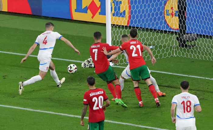 Bồ Đào Nha vs CH Séc: Kết quả không thể tin nổi