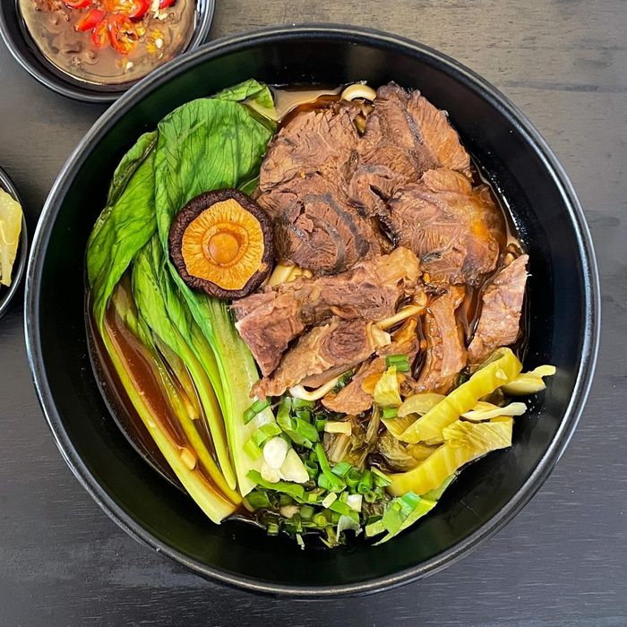 7 Famous Noodle Dishes in Taiwan