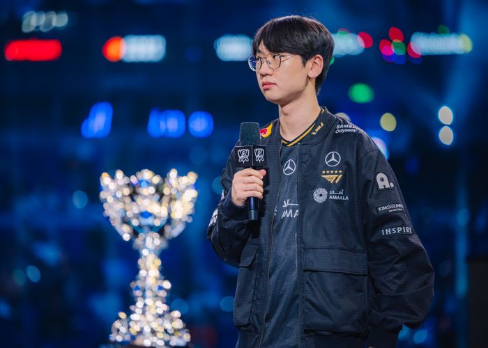 Huyền thoại LPL bất ngờ đưa ra những nhận định tiêu cực về các tuyển thủ T1 trước thềm trận ...