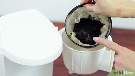 How to Clean a Coffee Maker with Vinegar: A 15-Step Guide (with Photos)